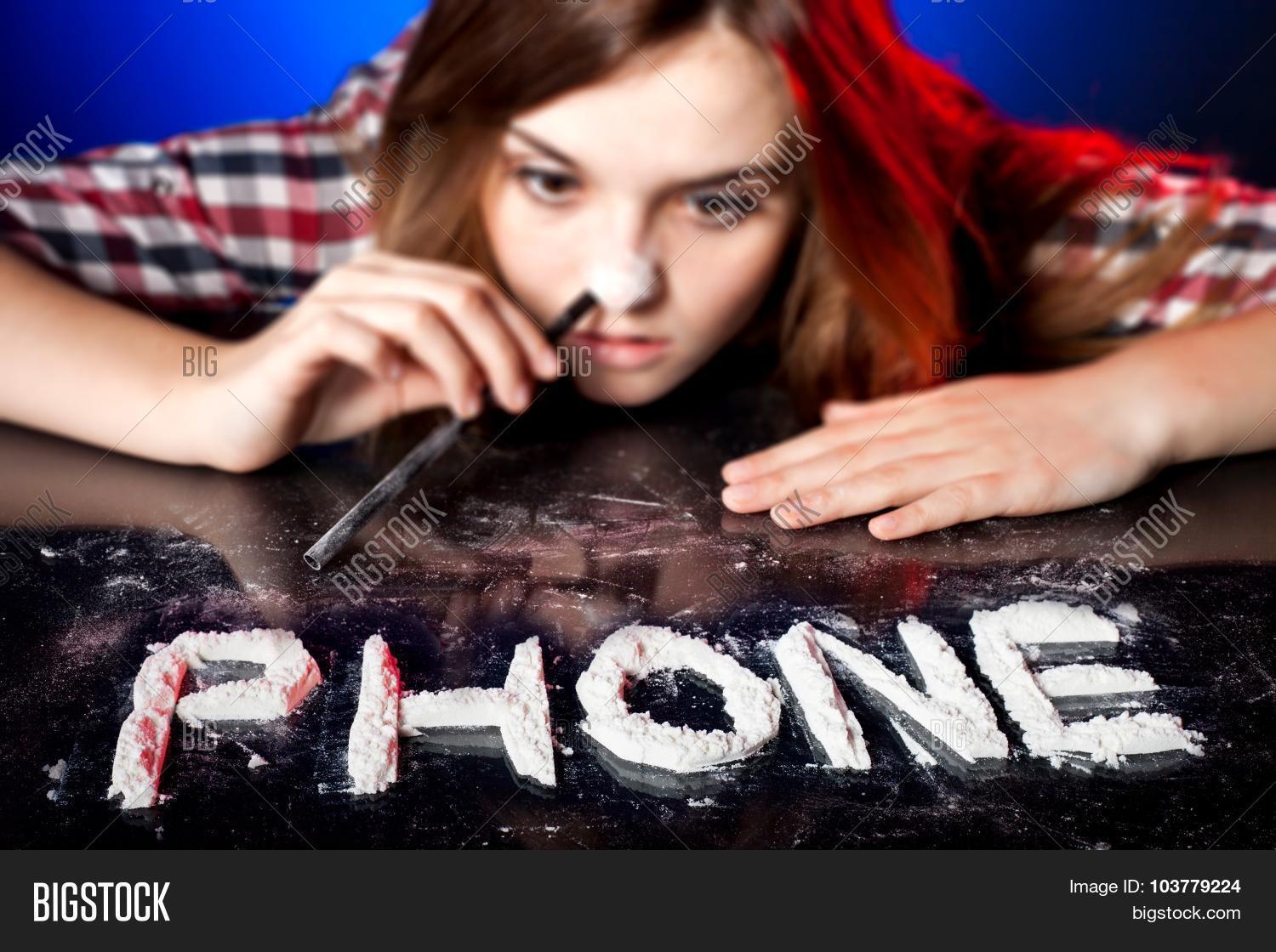 Woman Snorting Cocaine Image & Photo (Free Trial) | Bigstock
