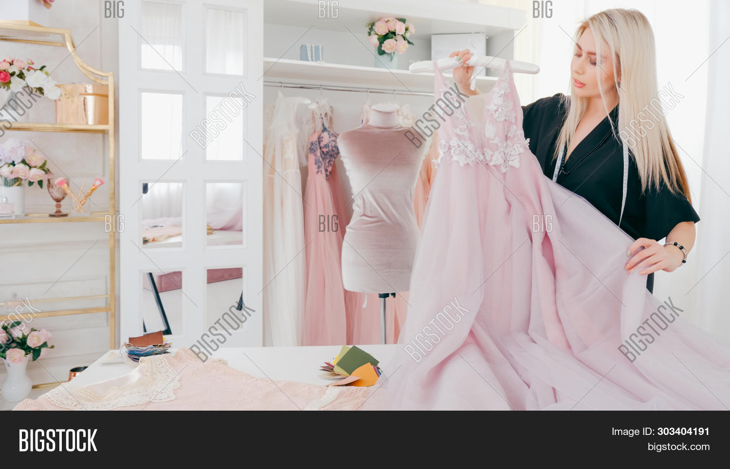 Personal Stylist. Image & Photo (Free Trial) | Bigstock