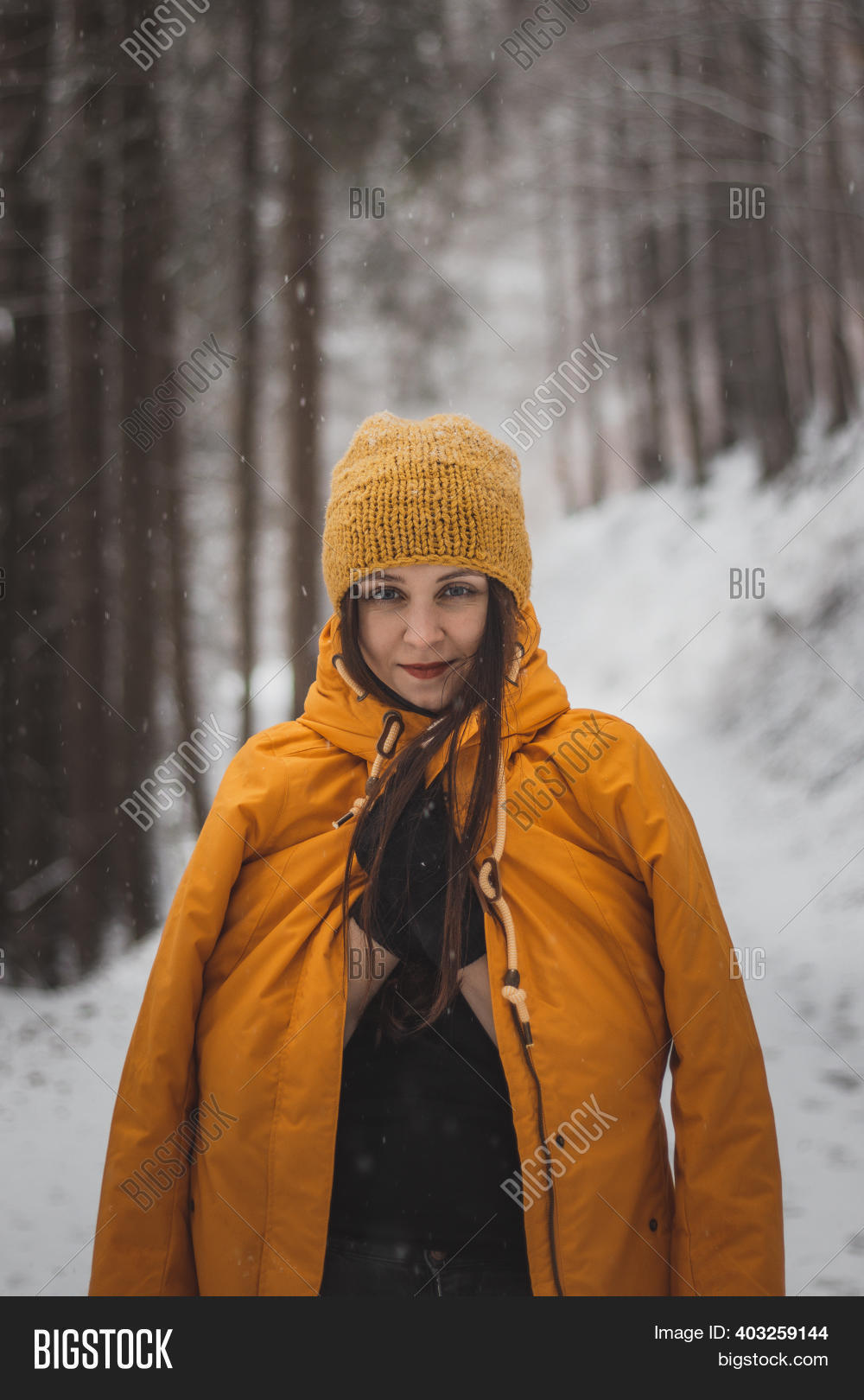 Young Woman Aged 20-24 Image & Photo (Free Trial) | Bigstock