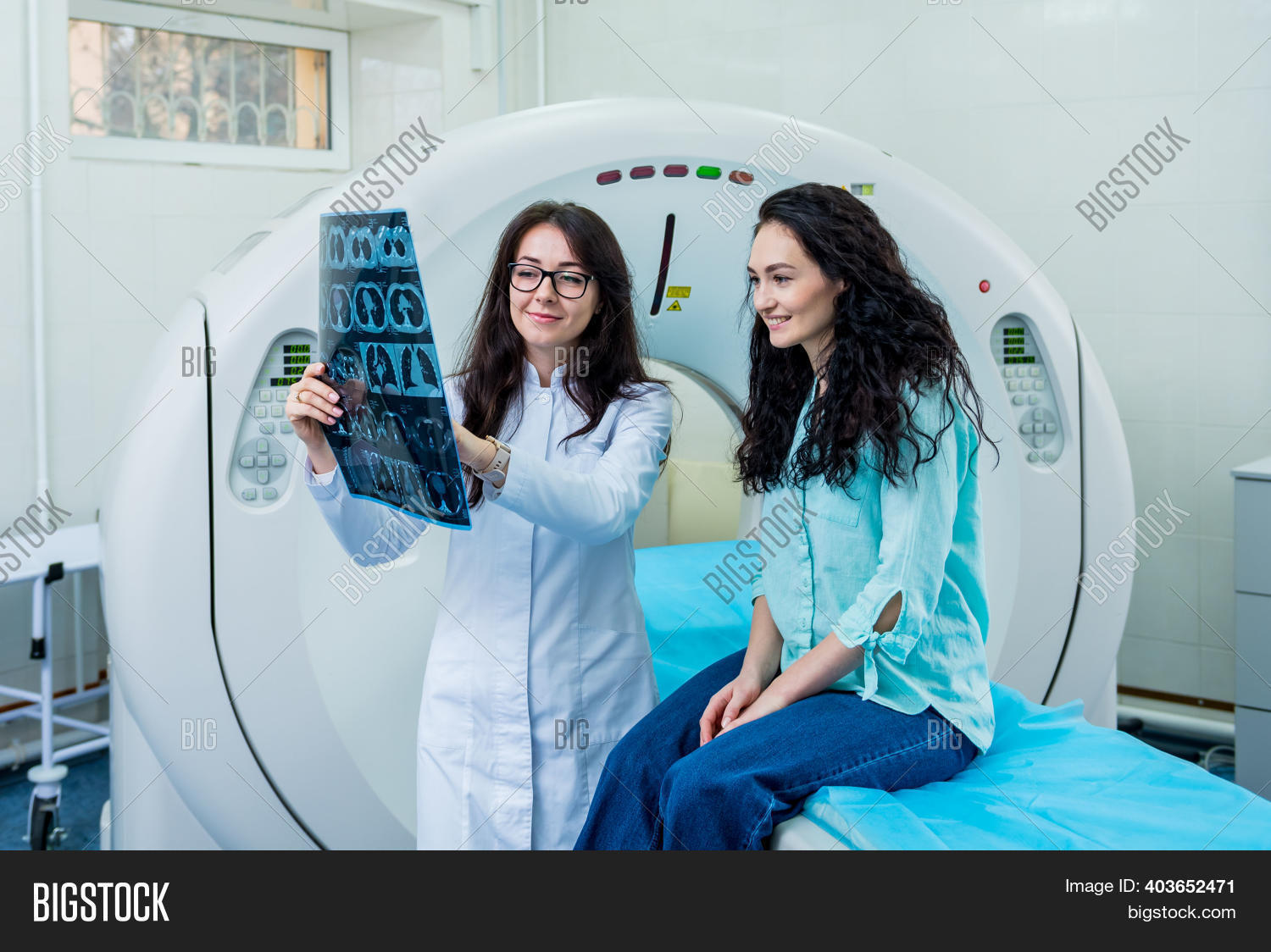 Radiologist Female Image & Photo (Free Trial) | Bigstock