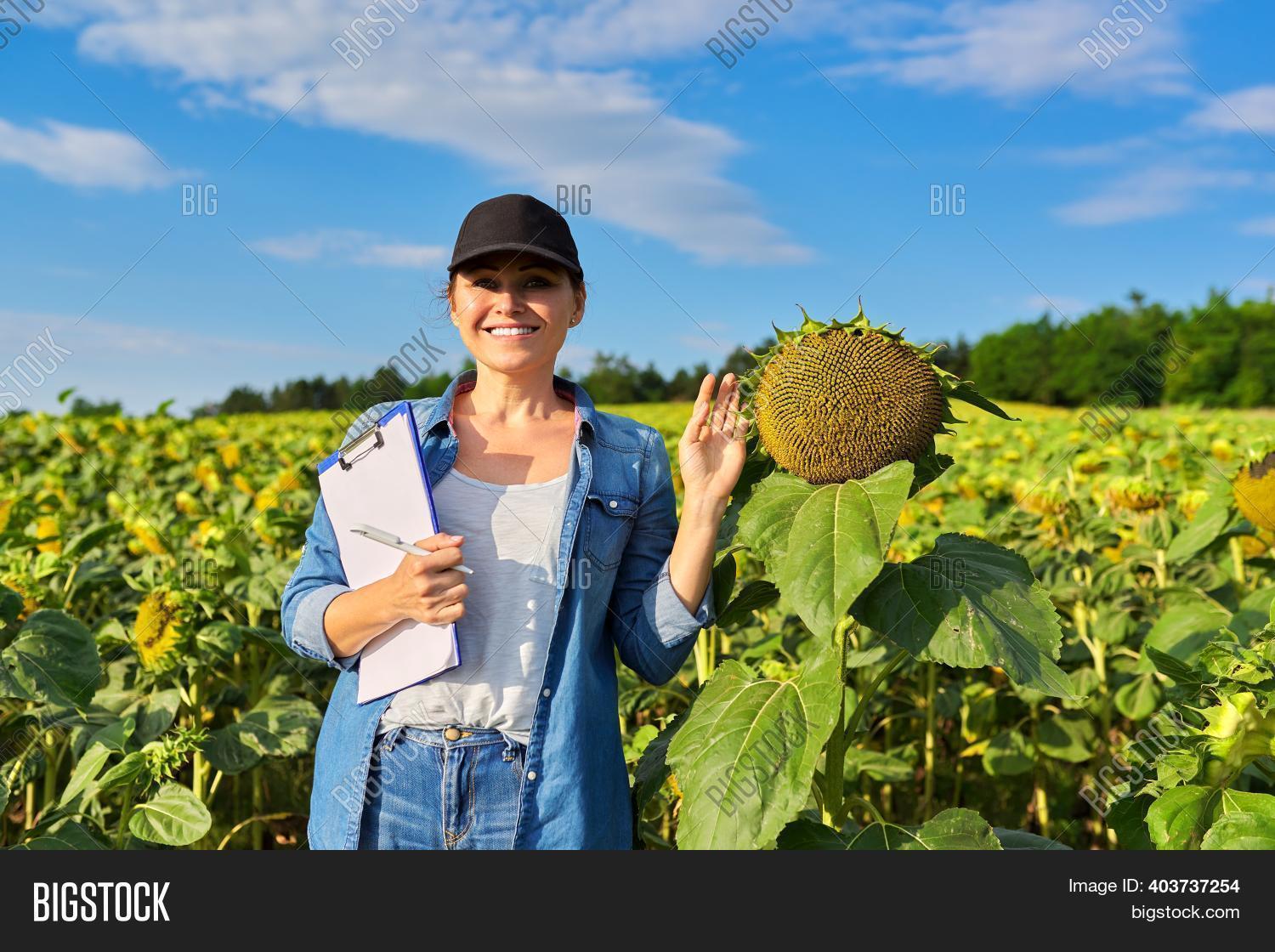 Agricultural Worker Image & Photo (Free Trial) | Bigstock