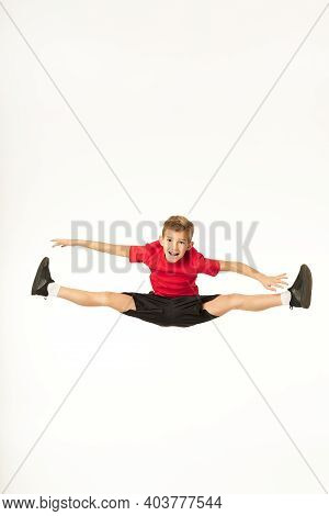 Boy Do Splits Images, Illustrations & Vectors (Free) - Bigstock