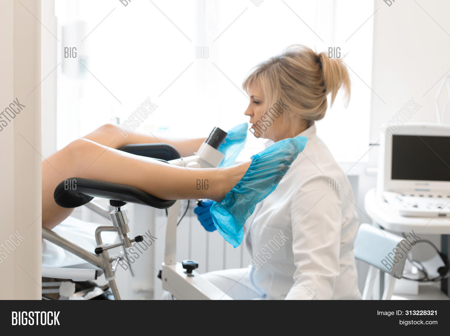 Gynecologist Examines Image & Photo (Free Trial) | Bigstock