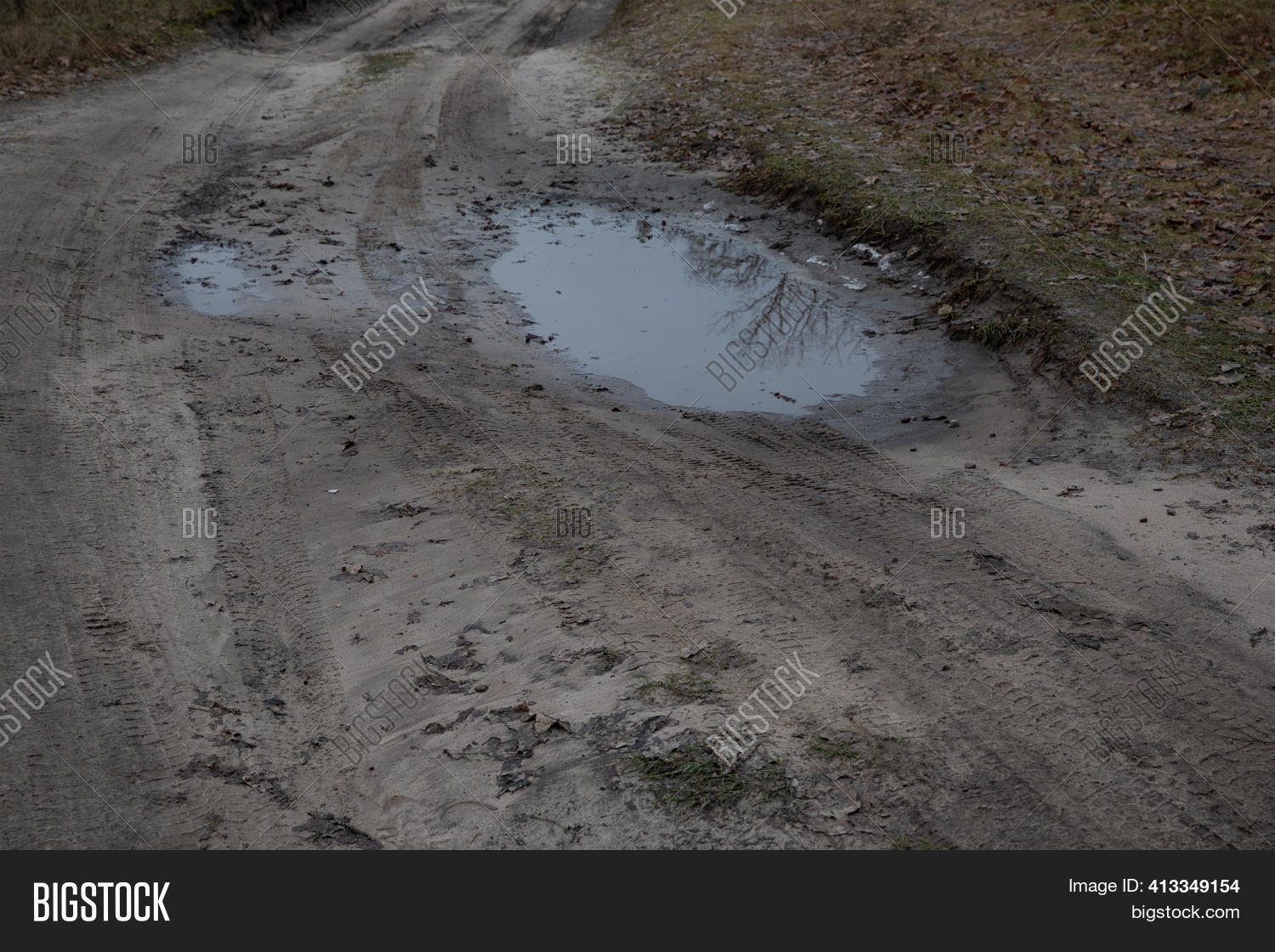 Dirty Sandy Road Car Image & Photo (Free Trial) | Bigstock