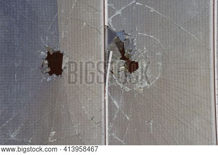 Glass Breakage Glass Image & Photo (Free Trial) | Bigstock