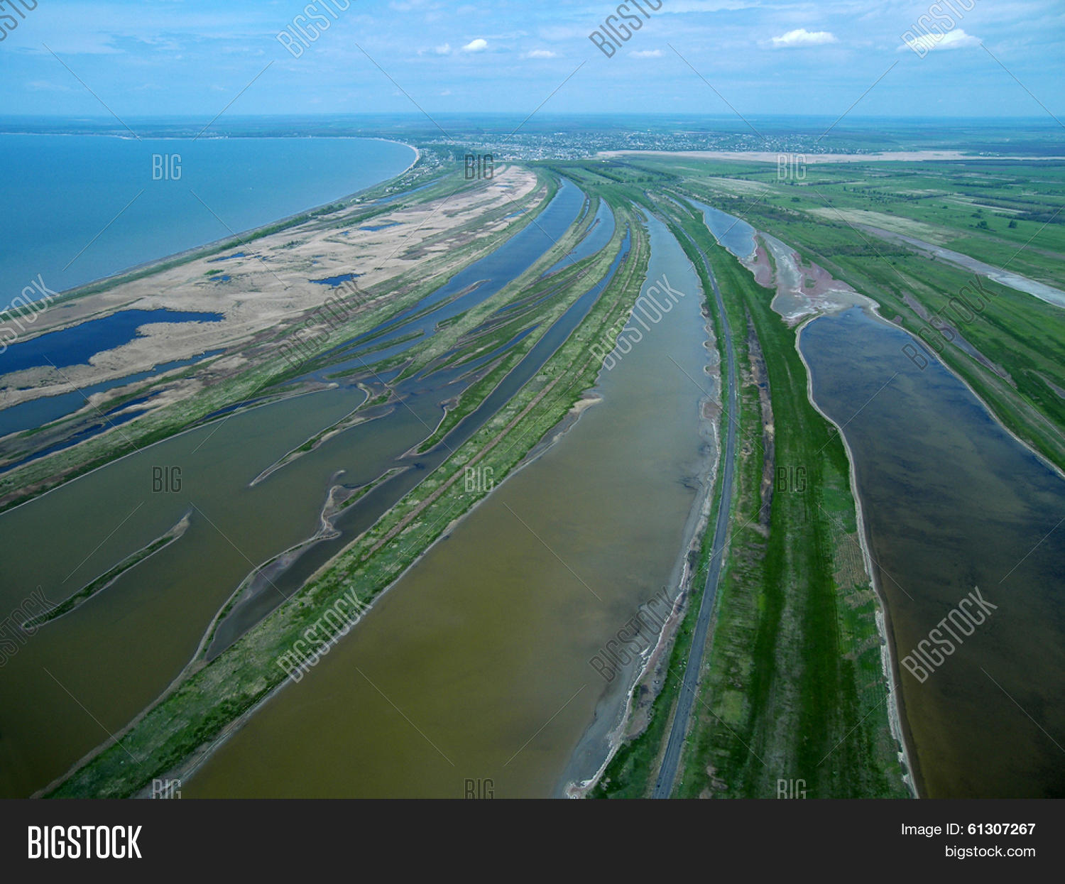 Sedovo Spit. Sea Azov Image & Photo (Free Trial) | Bigstock
