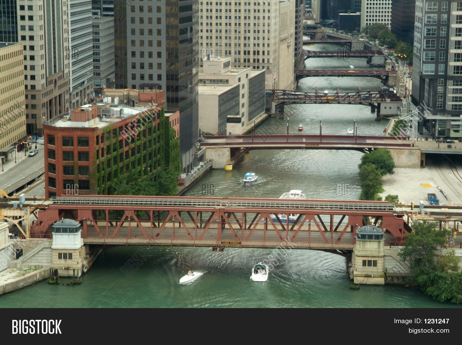 Chicago Water Way Image & Photo (Free Trial) | Bigstock