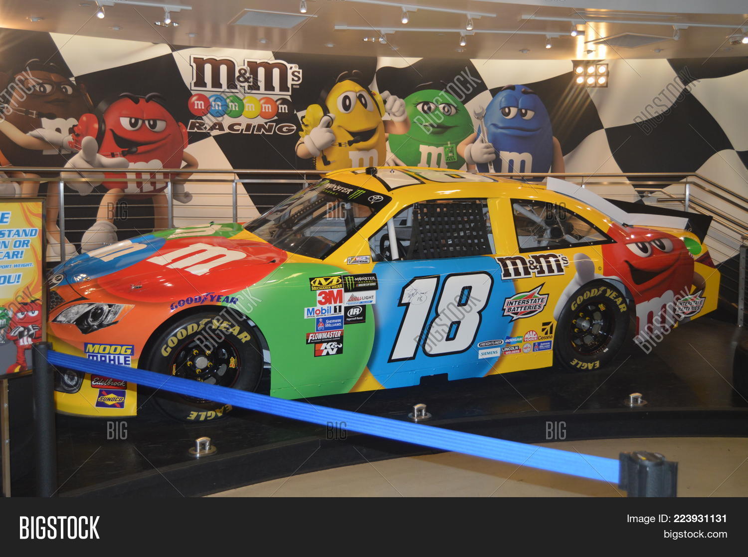 Car Inside M & M Store Image & Photo (Free Trial) | Bigstock