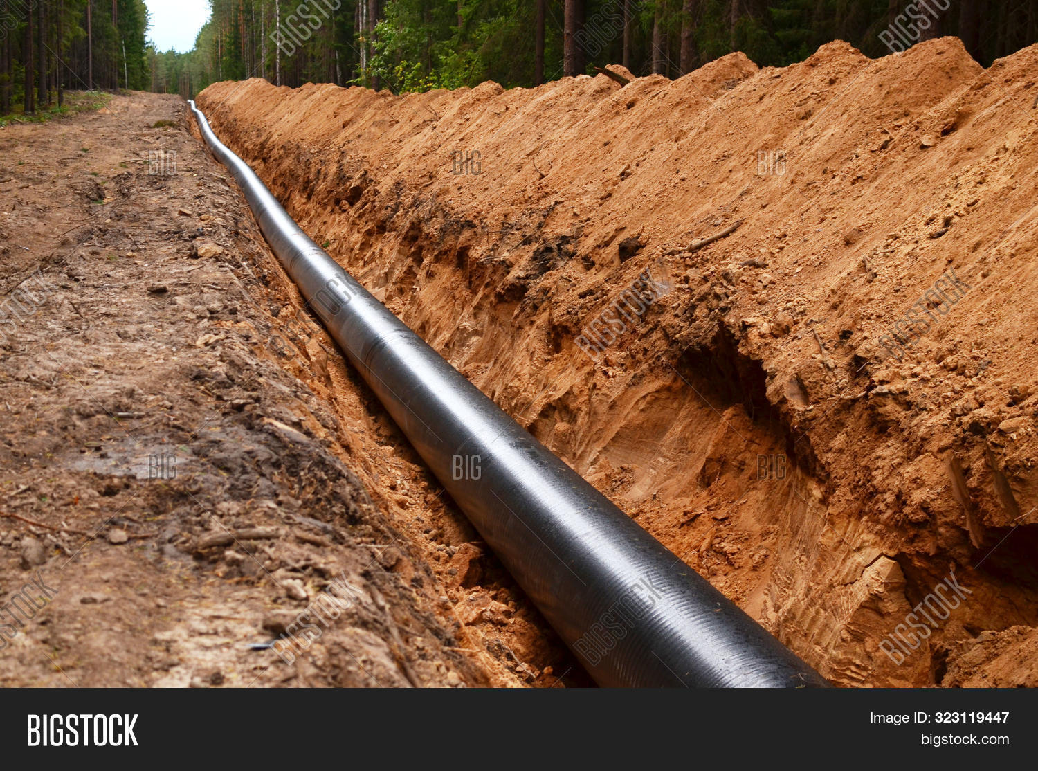 Natural Gas Pipeline Image & Photo (Free Trial) | Bigstock