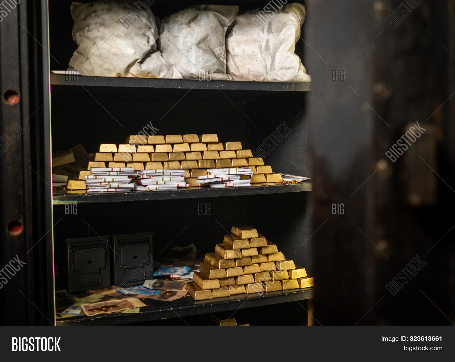 Bank Vault Gold Cash Image & Photo (Free Trial) | Bigstock