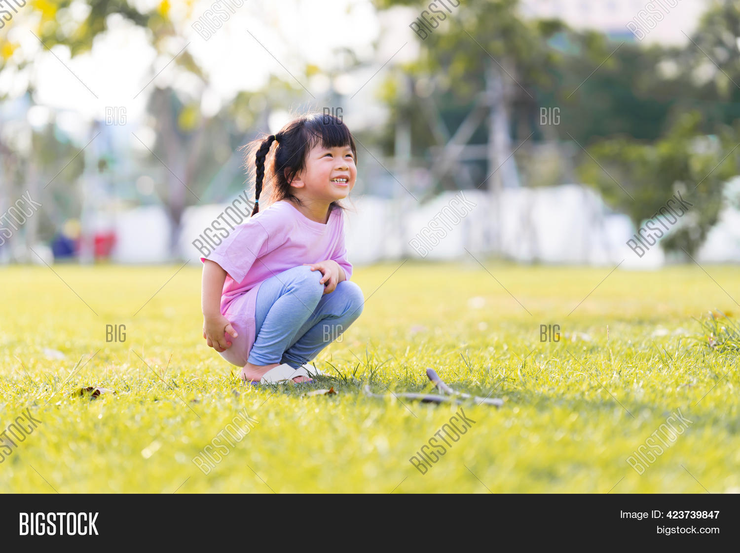 Asian Girl Squatting Image & Photo (Free Trial) | Bigstock