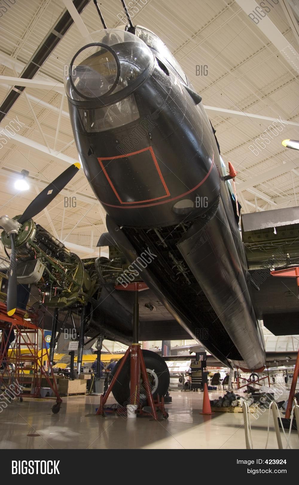 Airplane Being Built Image & Photo (Free Trial) | Bigstock