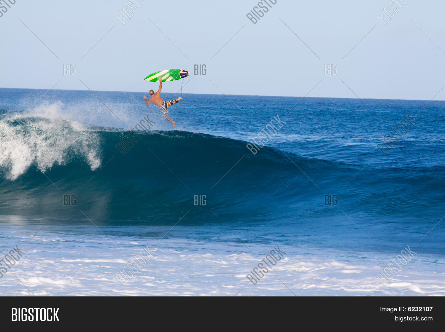 Surf Wipeout Image & Photo (Free Trial) | Bigstock