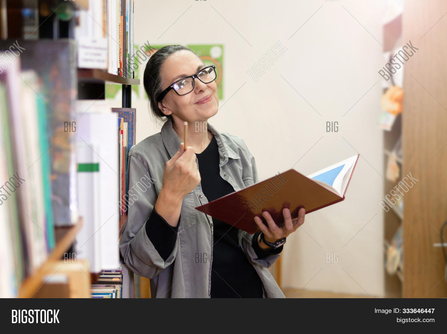 Woman Library Front Image & Photo (Free Trial) | Bigstock