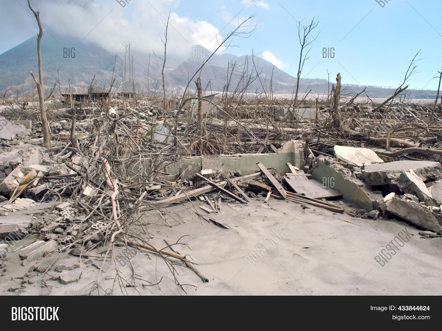 Eruption Mount Merapi Image & Photo (Free Trial) | Bigstock