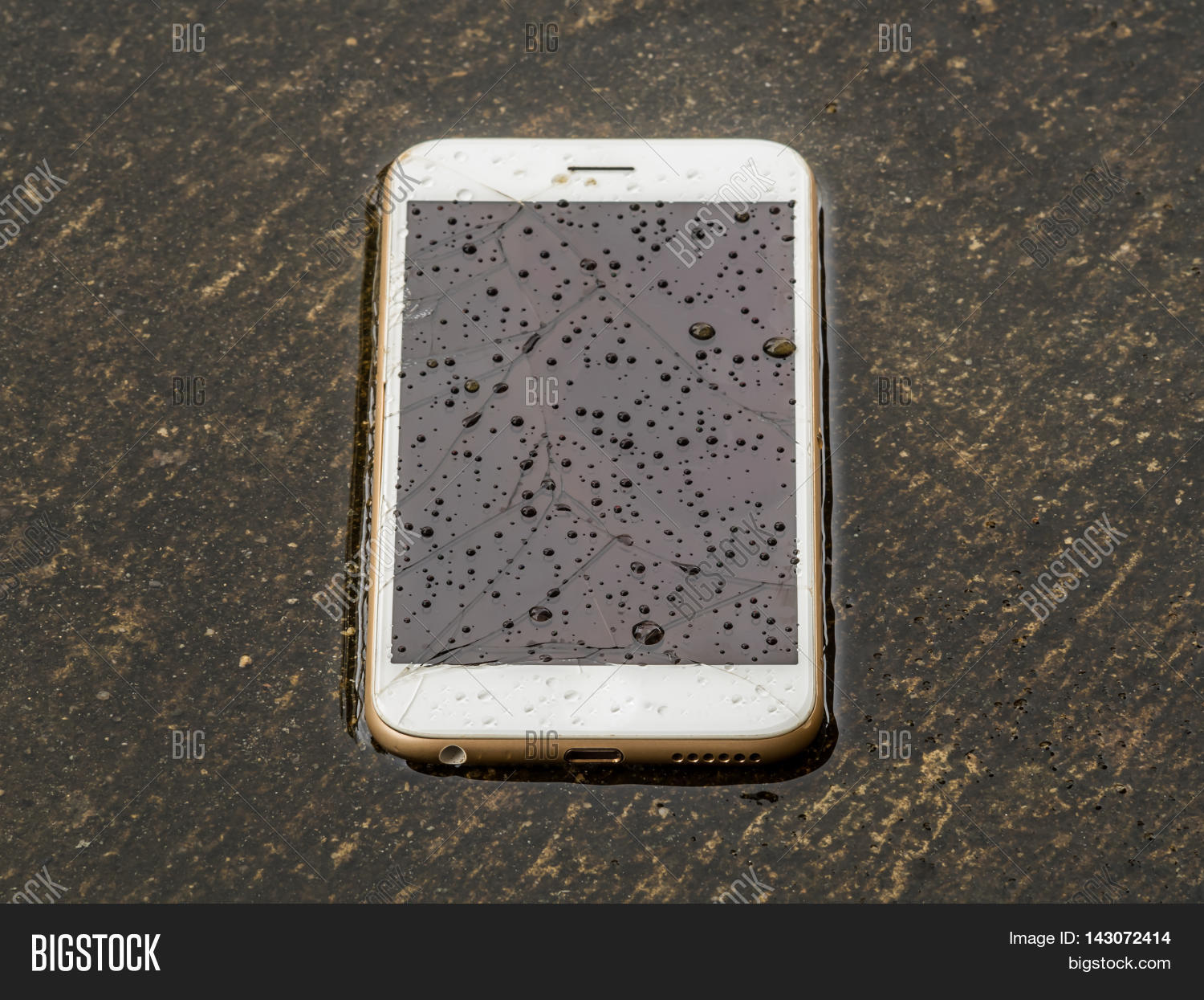 Damage Wet Smart Phone Image & Photo (Free Trial) | Bigstock