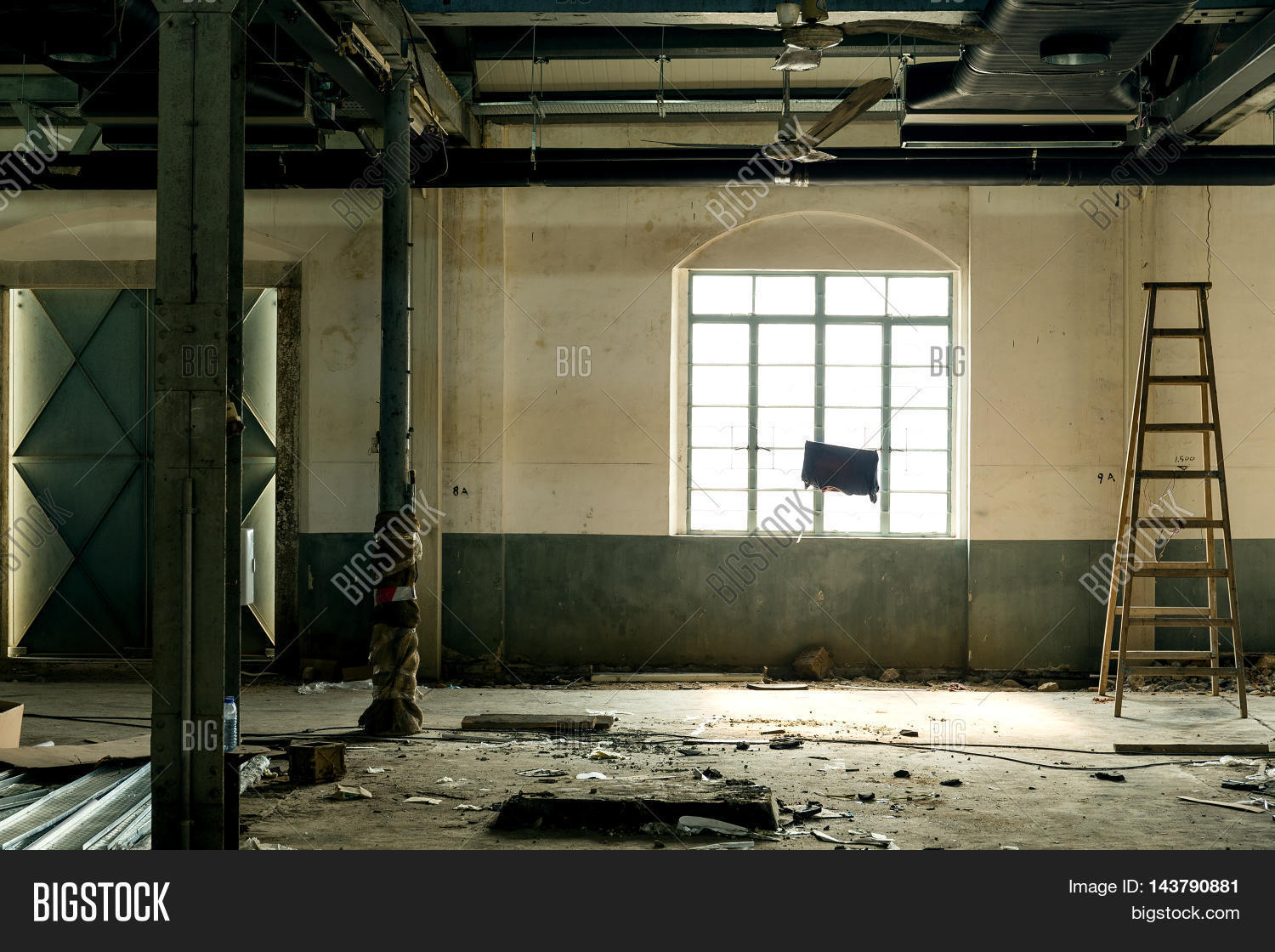 Destroyed Interior Image & Photo (Free Trial) | Bigstock