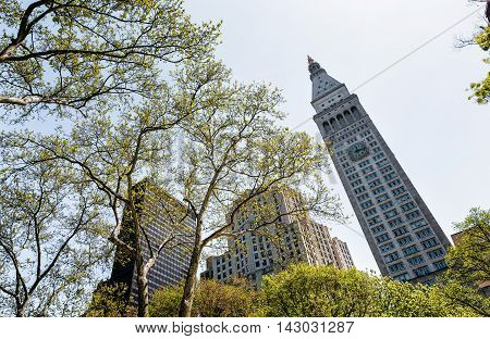 Madison Square Park Tower Images, Illustrations & Vectors (Free) - Bigstock