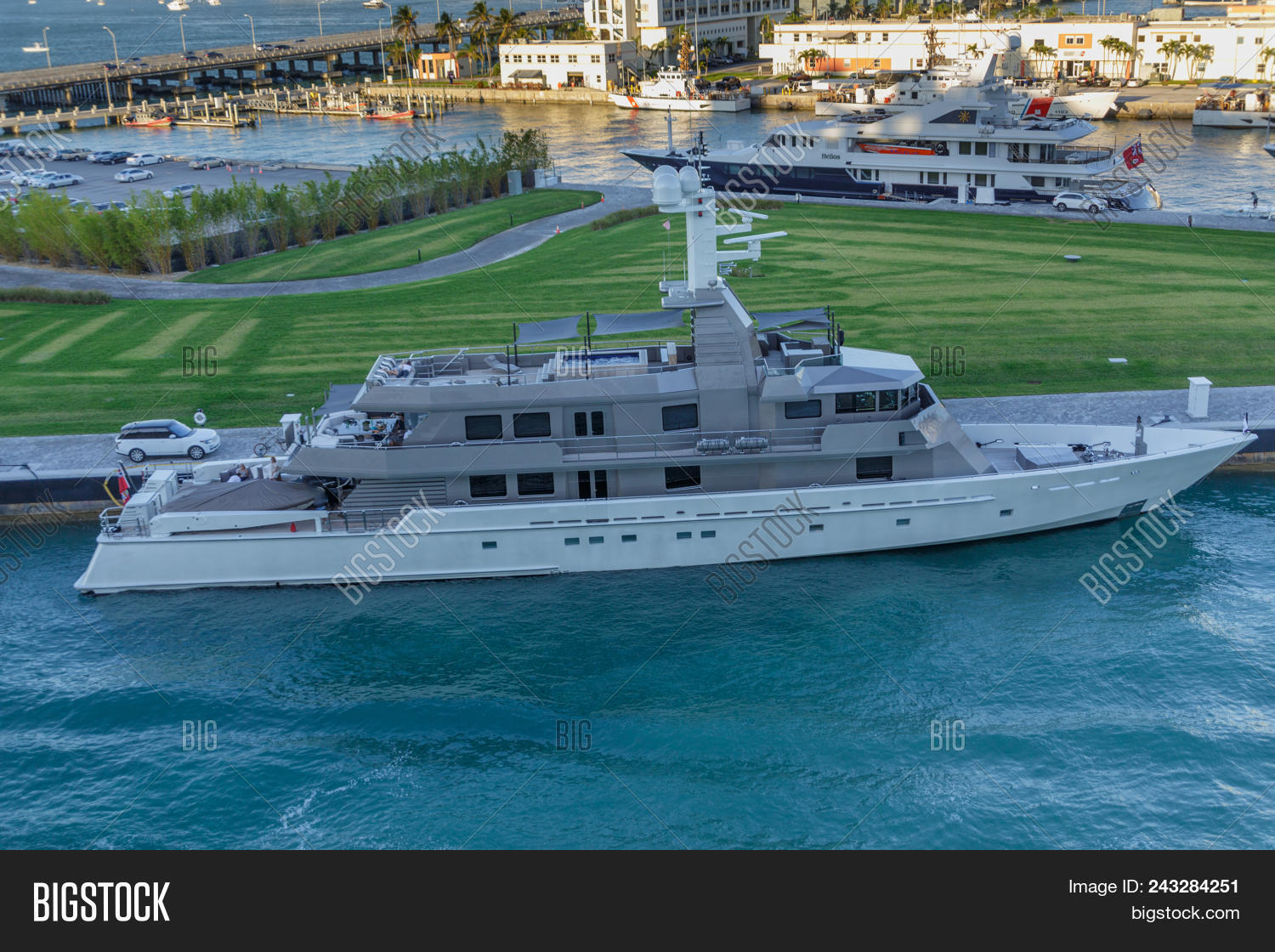 Luxury White Yacht Image & Photo (Free Trial) | Bigstock