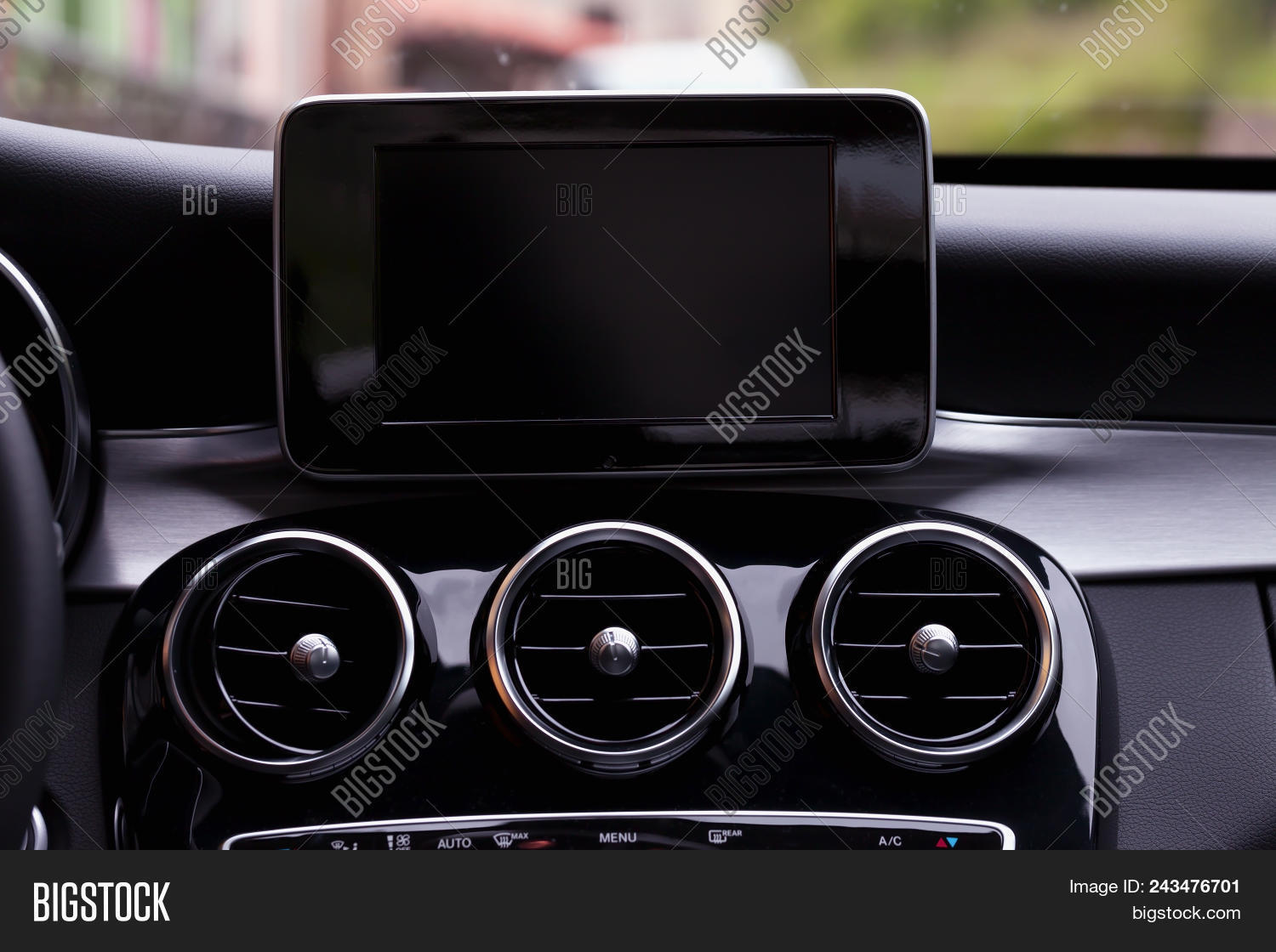 Dashboard Gps Image & Photo (Free Trial) | Bigstock