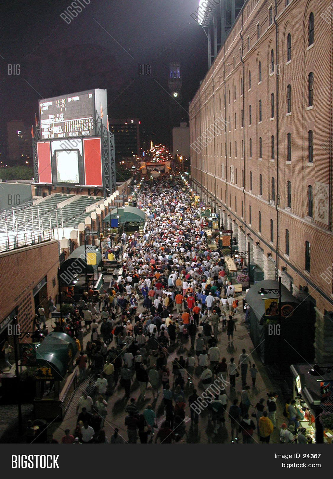 Crowd People Leaving Image & Photo (Free Trial) | Bigstock