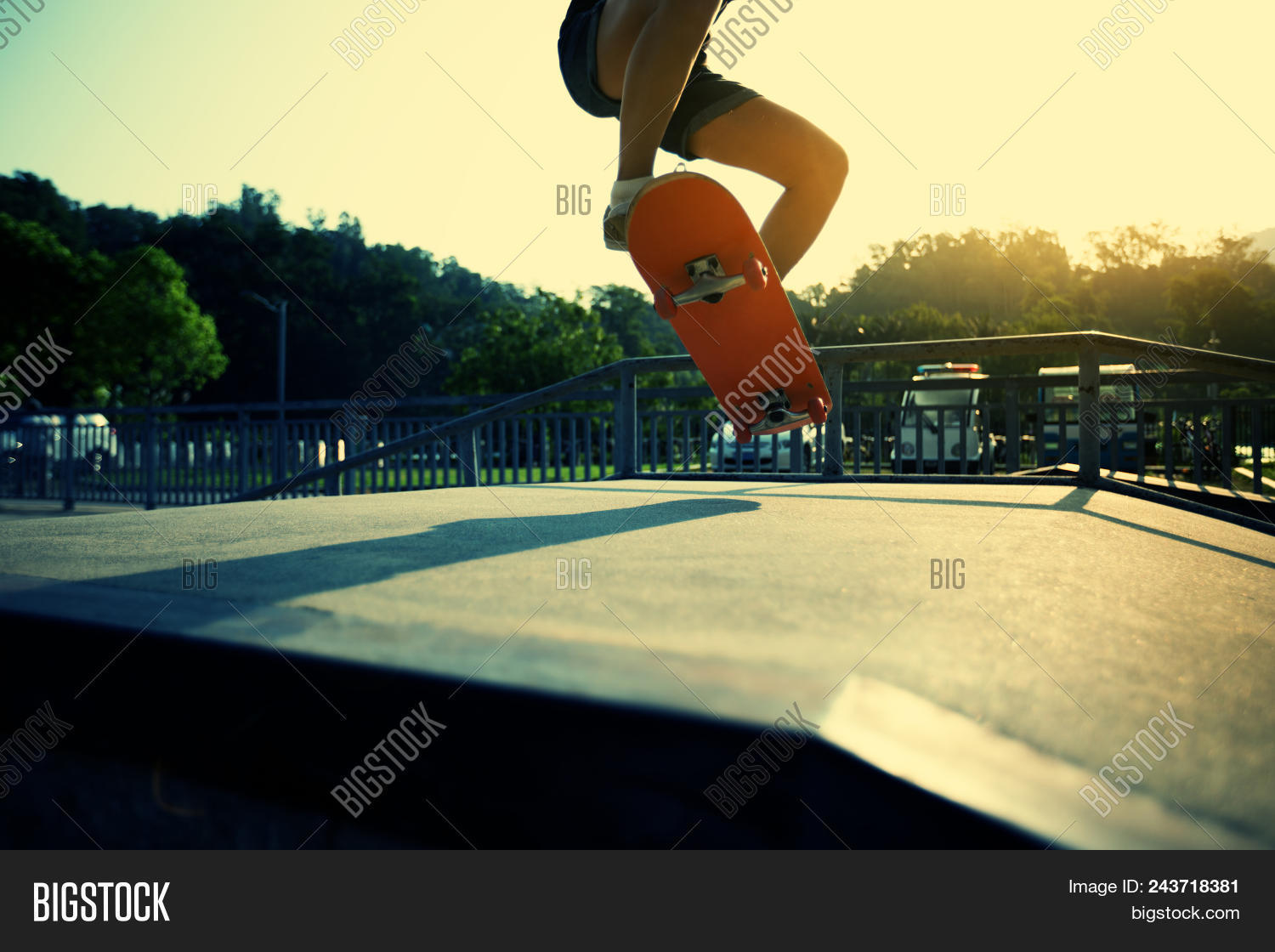 Closeup Skateboarder Image & Photo (Free Trial) | Bigstock
