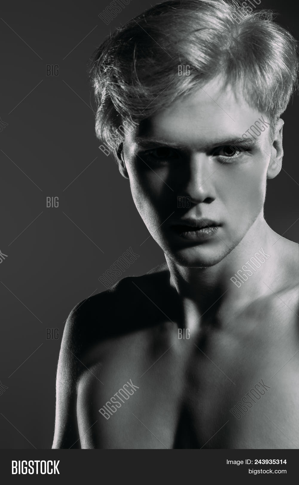 Portrait Shirtless Image & Photo (Free Trial) | Bigstock