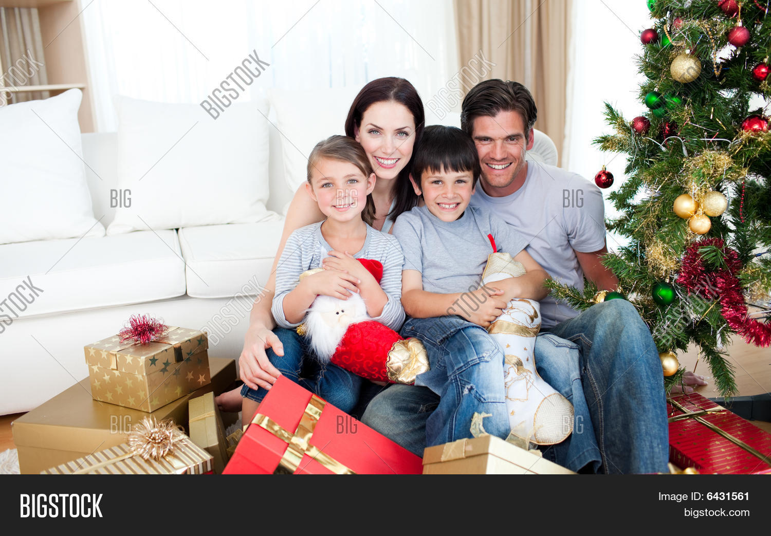 Happy Family Christmas Image & Photo (Free Trial) | Bigstock