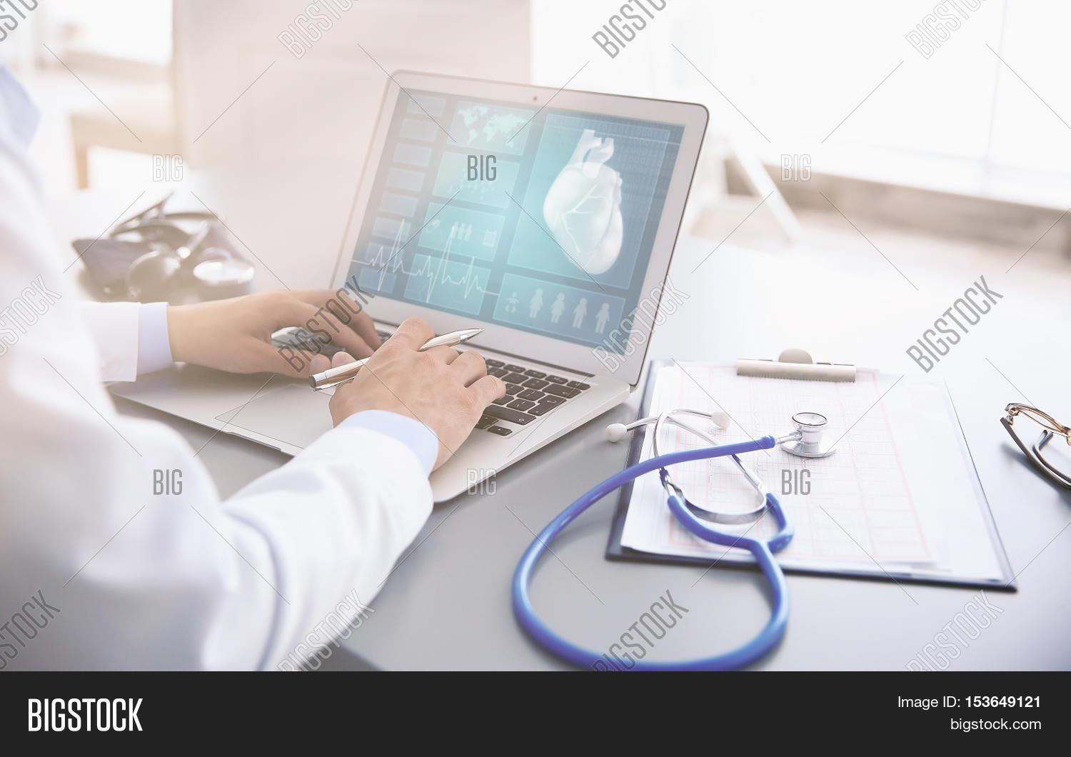 Cardiologist Working Image & Photo (Free Trial) | Bigstock