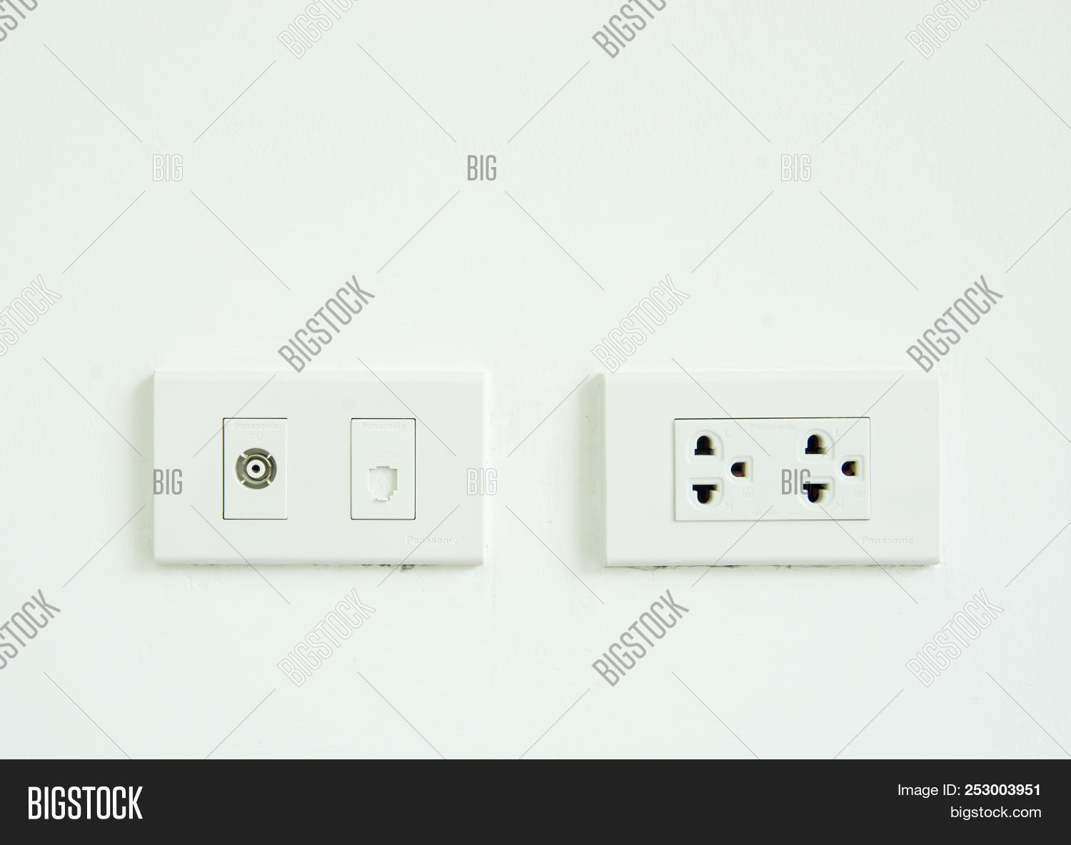 Electrical Outlet Image & Photo (Free Trial) | Bigstock