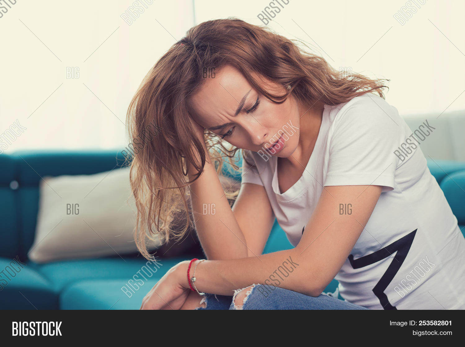 Side View Sad Woman Image & Photo (Free Trial) | Bigstock