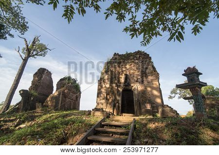 Cambodia Anlong Veng Image & Photo (Free Trial) | Bigstock