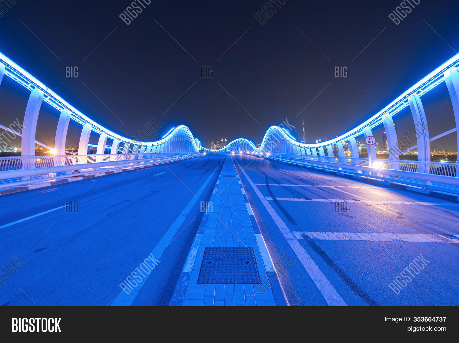 Meydan Bridge Street Image & Photo (Free Trial) | Bigstock