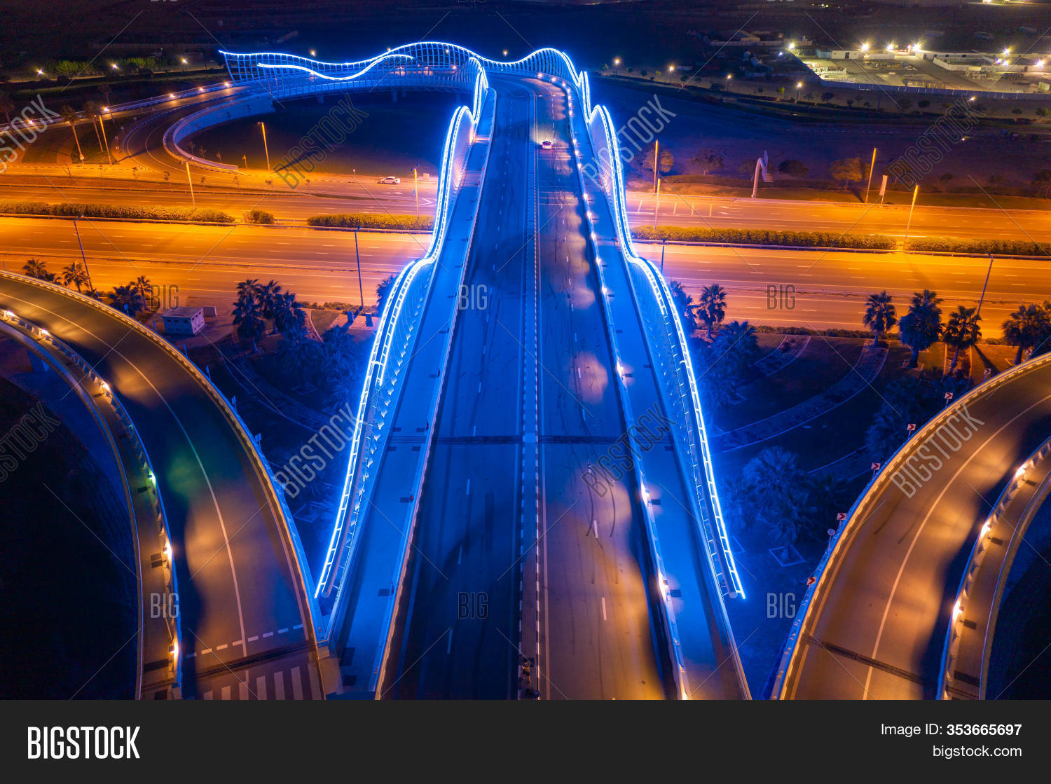 Meydan Bridge Street Image & Photo (Free Trial) | Bigstock