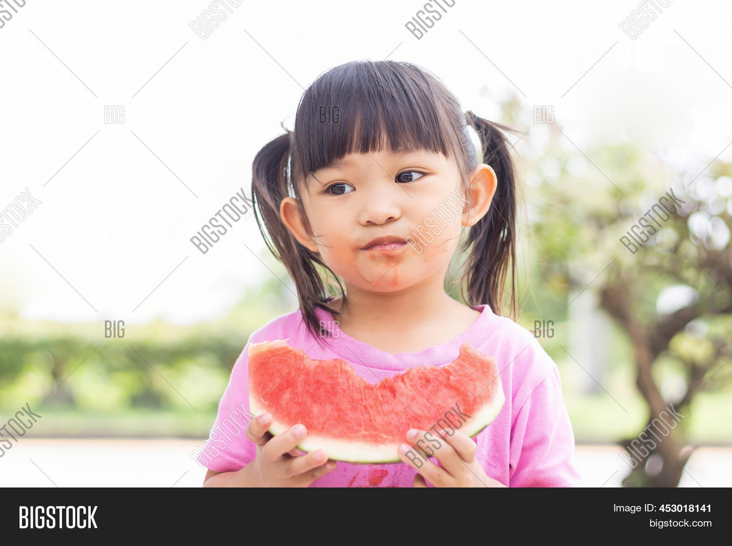 Portrait billede og foto (gratis prøveperiode) | Bigstock