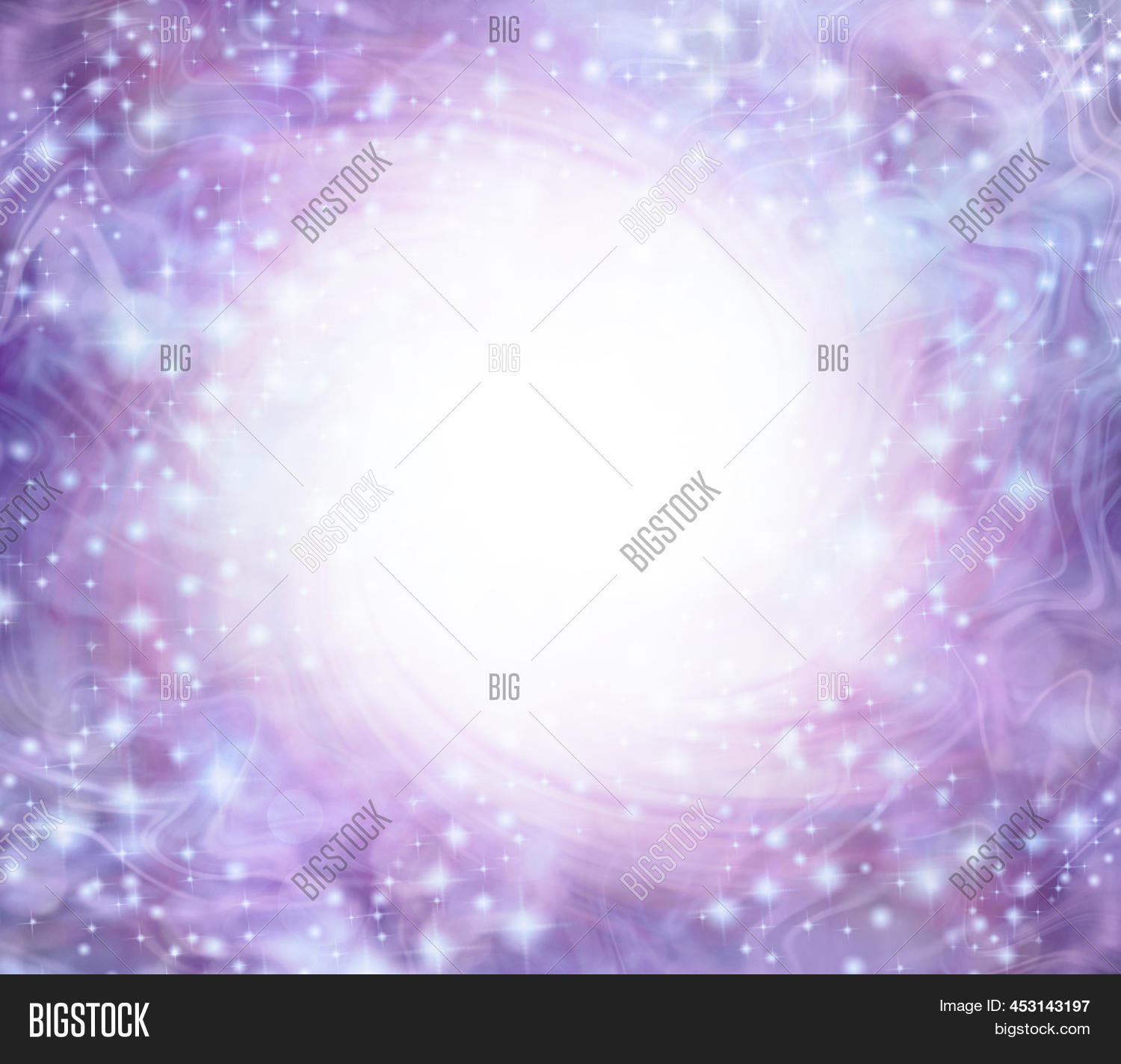 Lilac Sparkling 图片和照片（免费试用） | Bigstock