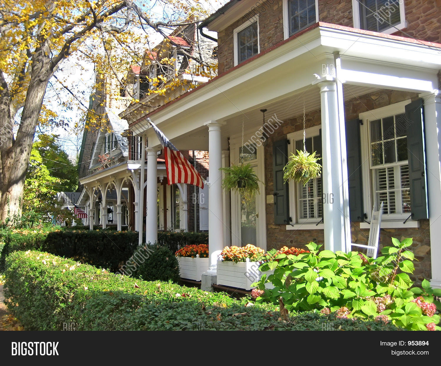 Small Town House Image & Photo (Free Trial) | Bigstock
