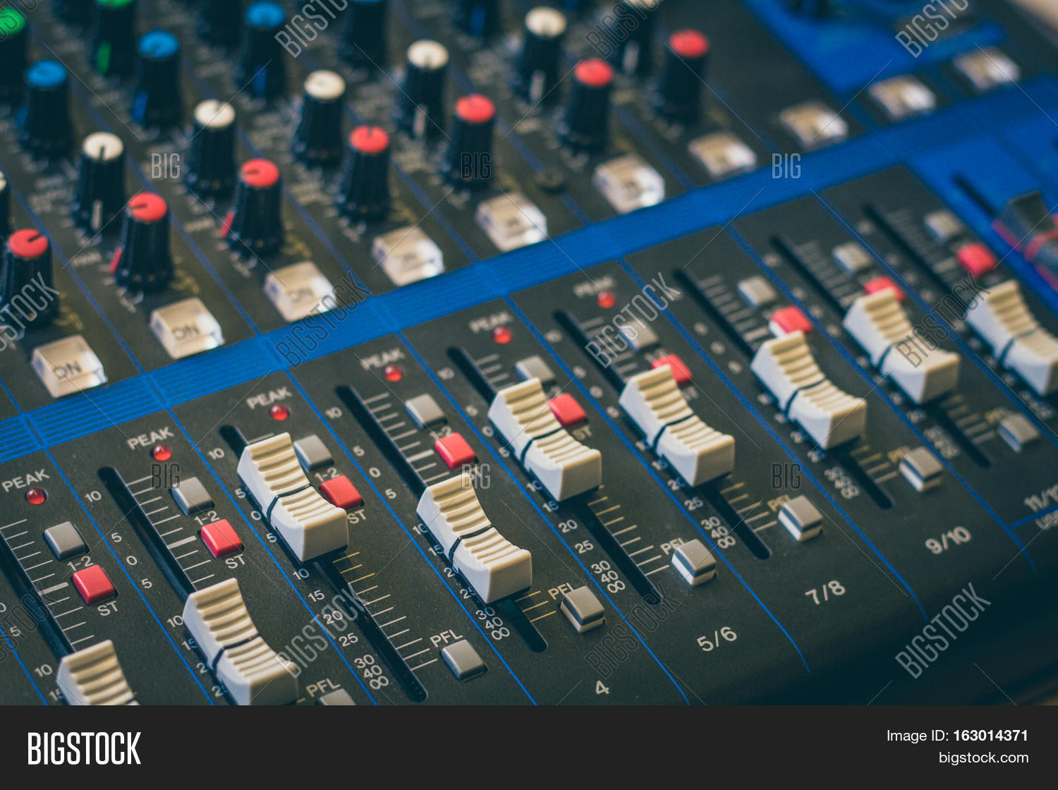 Audio Equipment Image & Photo (Free Trial) | Bigstock