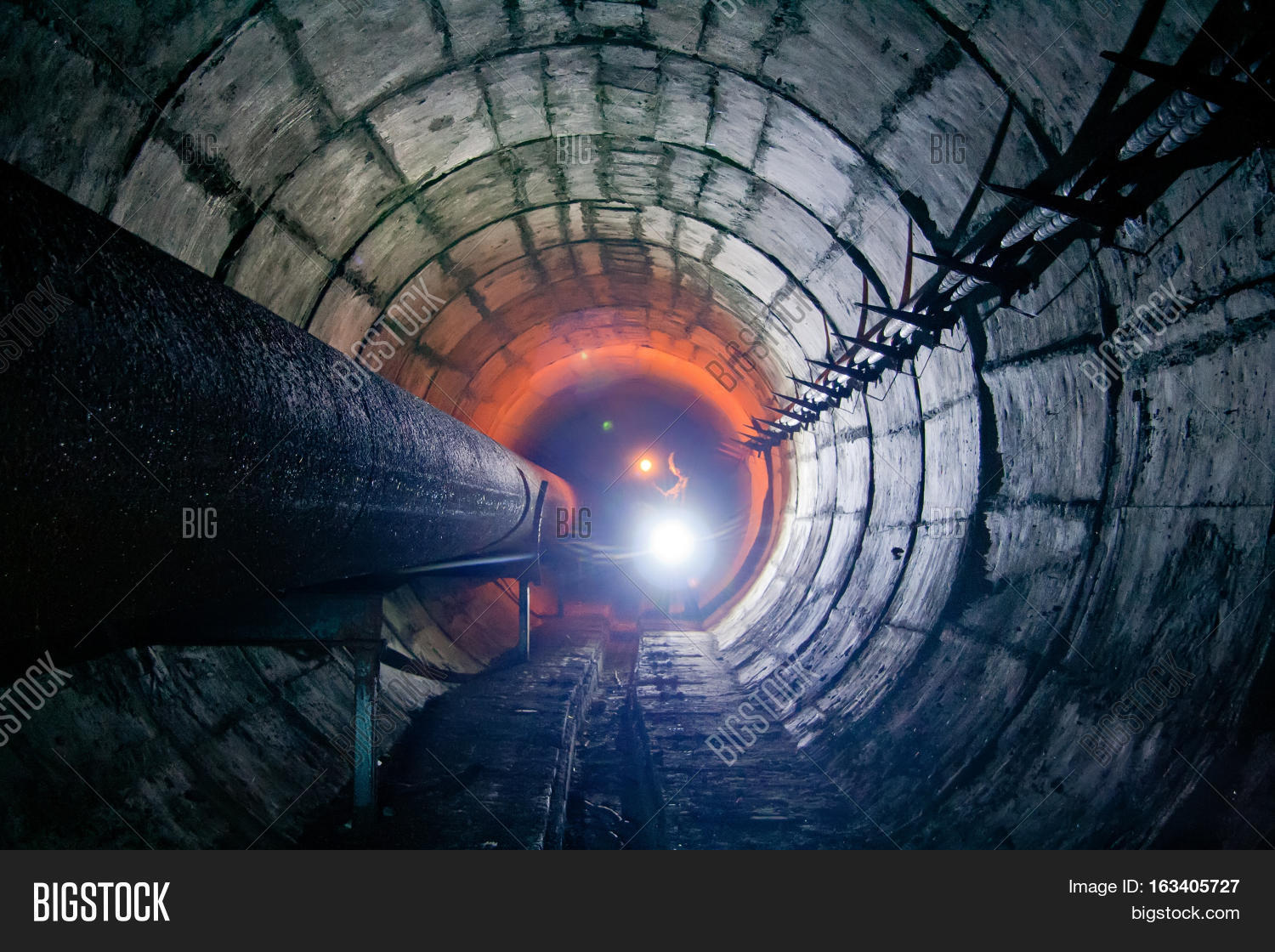 Diggers Round Image & Photo (Free Trial) | Bigstock
