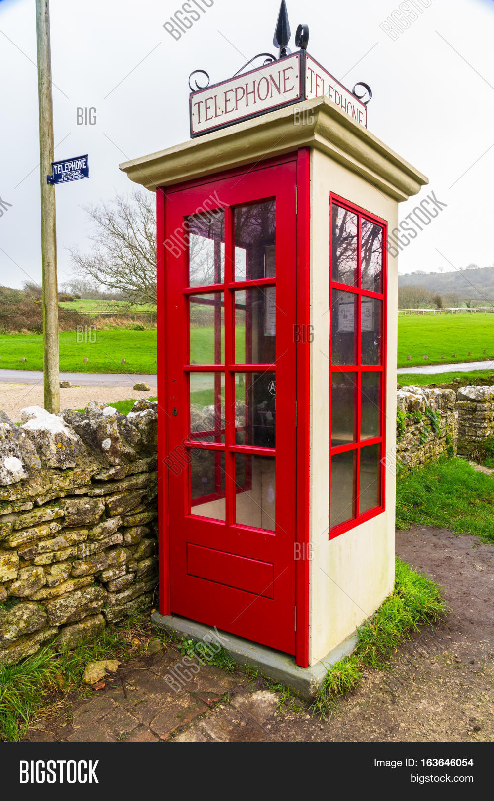 K1 Telephone Box, Uk Image & Photo (Free Trial) | Bigstock