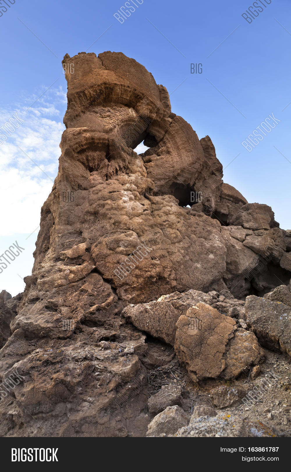 Tufa Rock Formation Image & Photo (Free Trial) | Bigstock