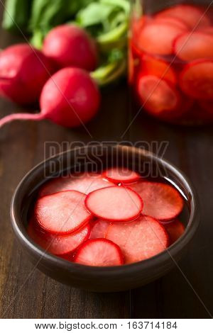Imagen y foto Fresh Radishes Cut (prueba gratis) | Bigstock
