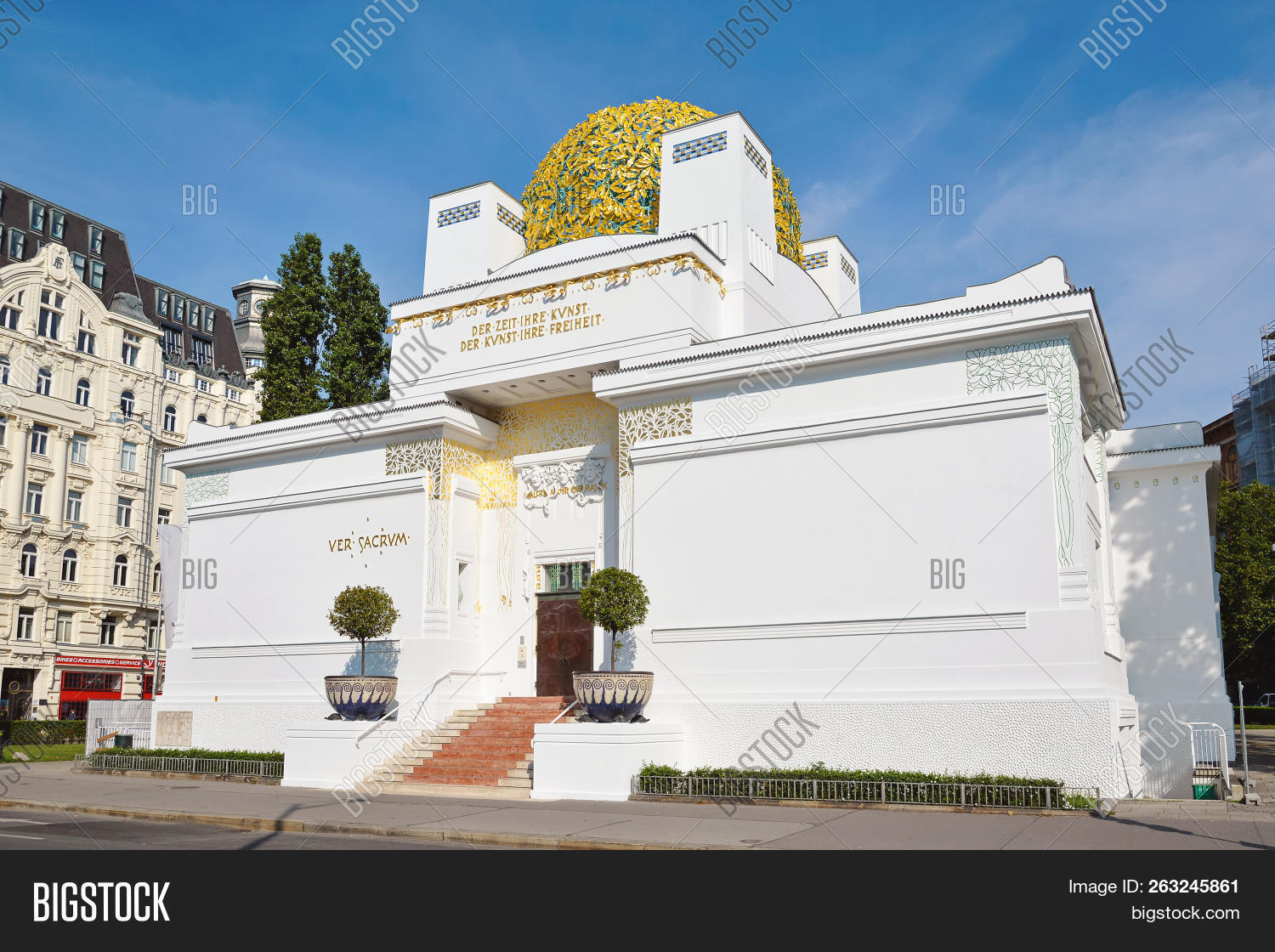 Exterior Golden Dome Image & Photo (Free Trial) | Bigstock