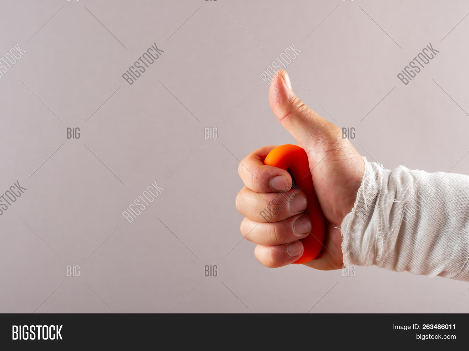 Hurt Hand Doing Image & Photo (Free Trial) | Bigstock