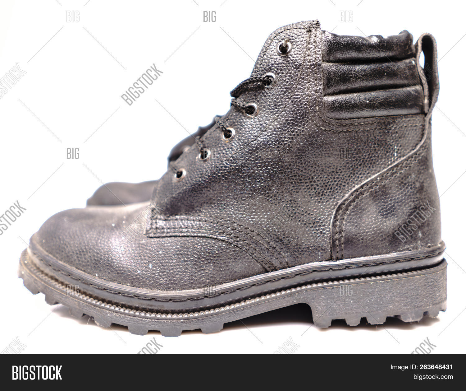 Black Safety Shoe On Image & Photo (Free Trial) | Bigstock