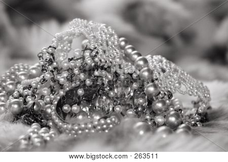 Pile Pearls Image & Photo (Free Trial) | Bigstock