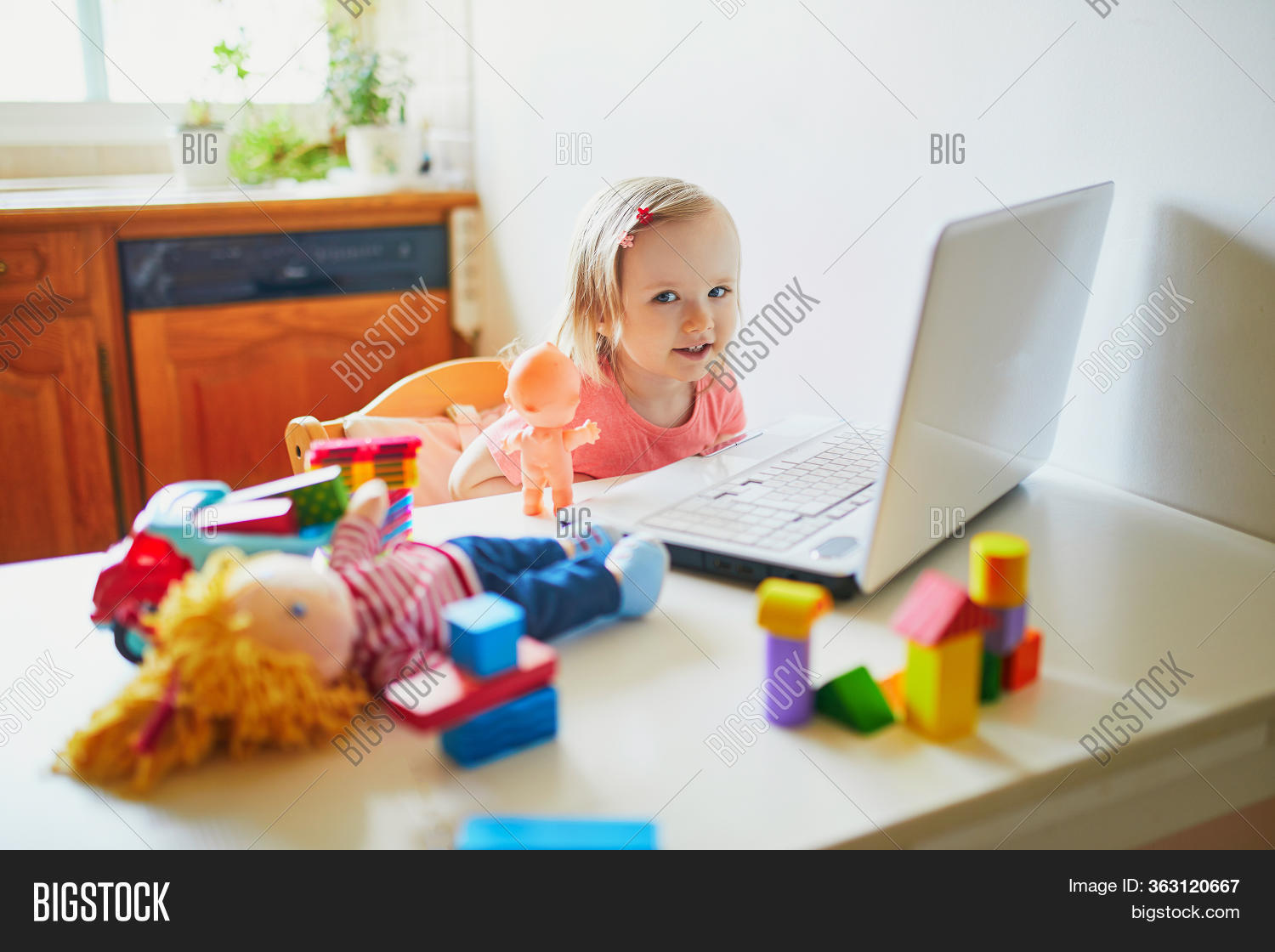 Happy Toddler Girl Image & Photo (Free Trial) | Bigstock