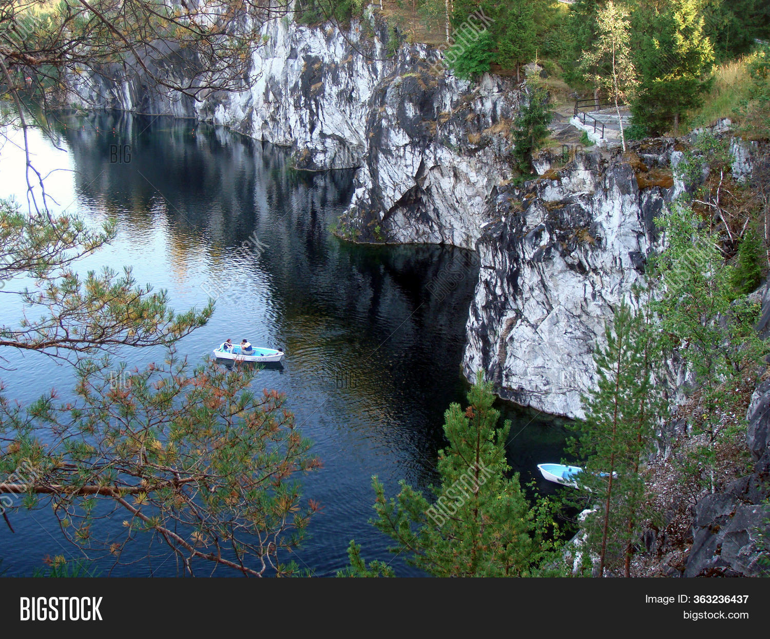 Famous Beautiful Image & Photo (Free Trial) | Bigstock
