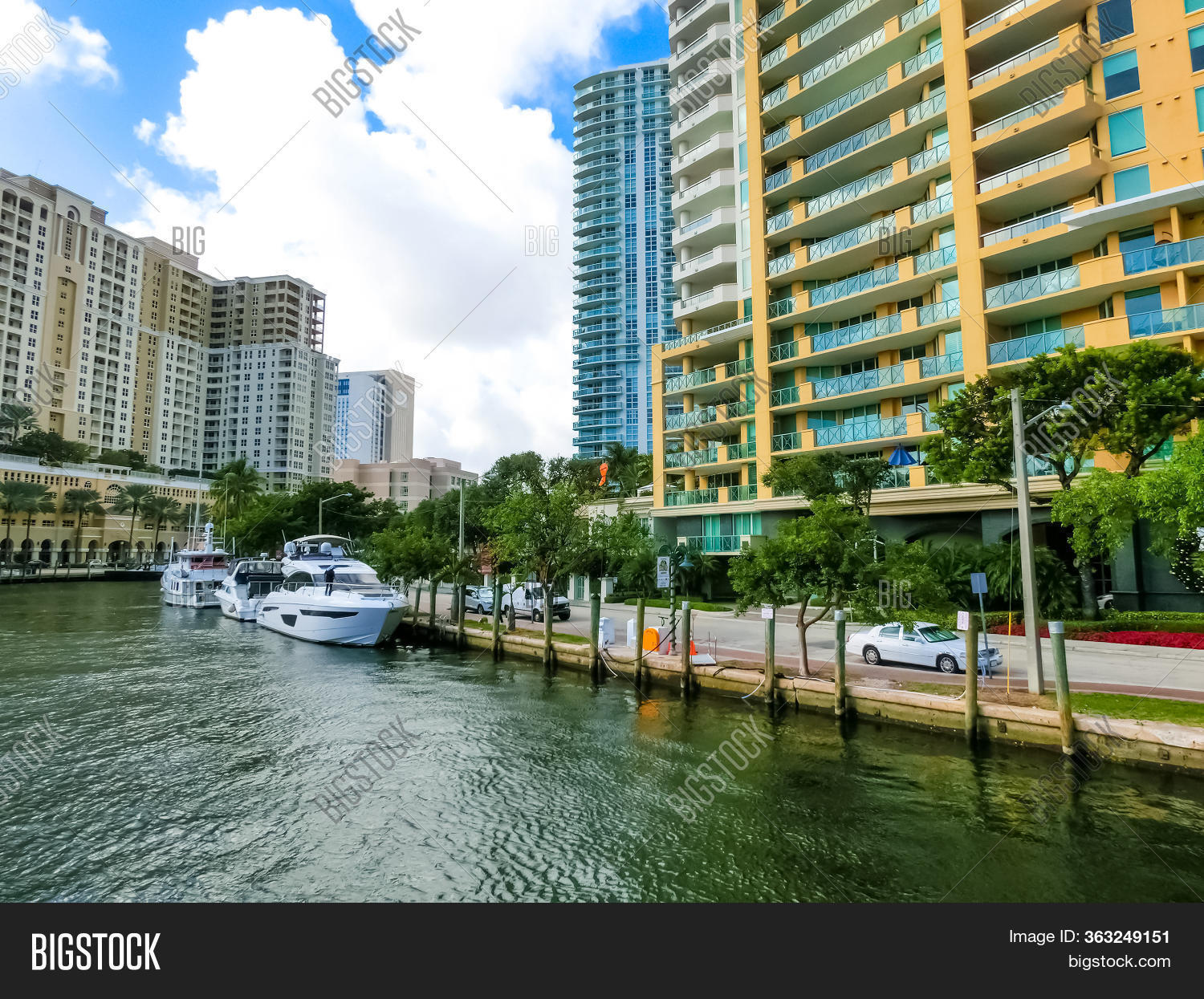 Fort Lauderdale - Image & Photo (Free Trial) | Bigstock Fort Lauderdale - Image & Photo (Free Trial) | Bigstock