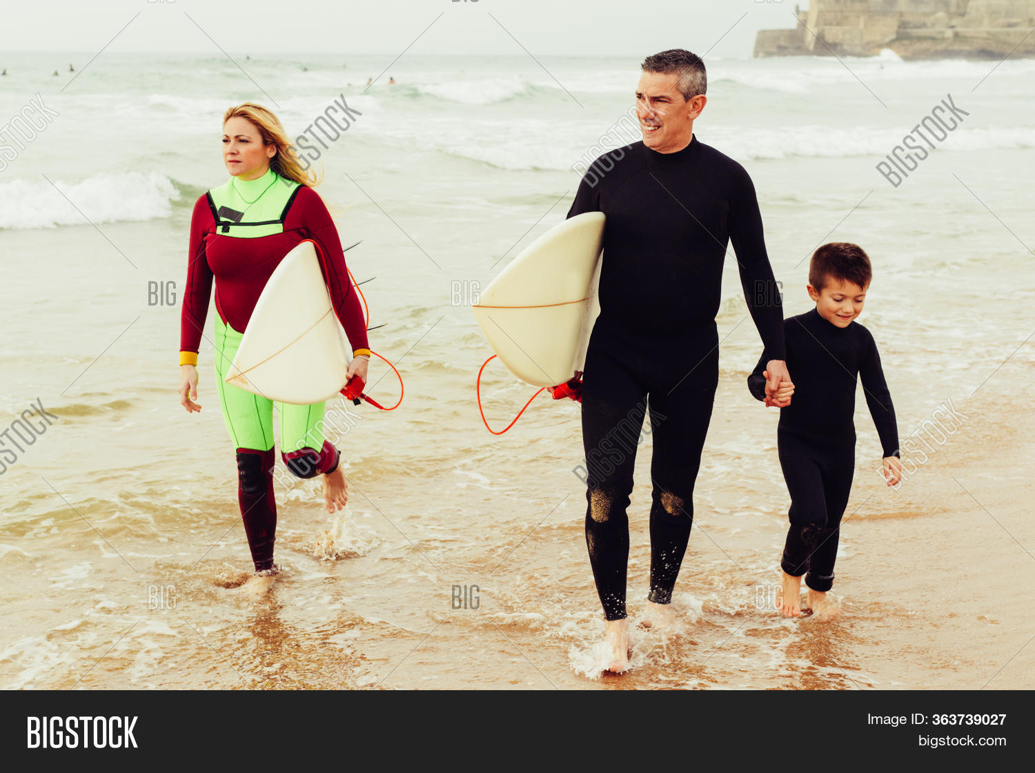 Happy Family Surfers Image & Photo (Free Trial) | Bigstock